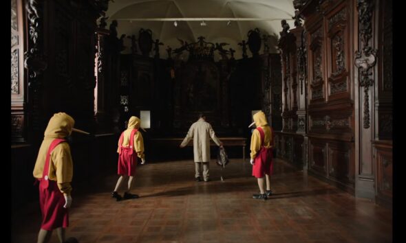 Drake continue de teaser Iceman et fait un hommage à Giorgio Armani ...